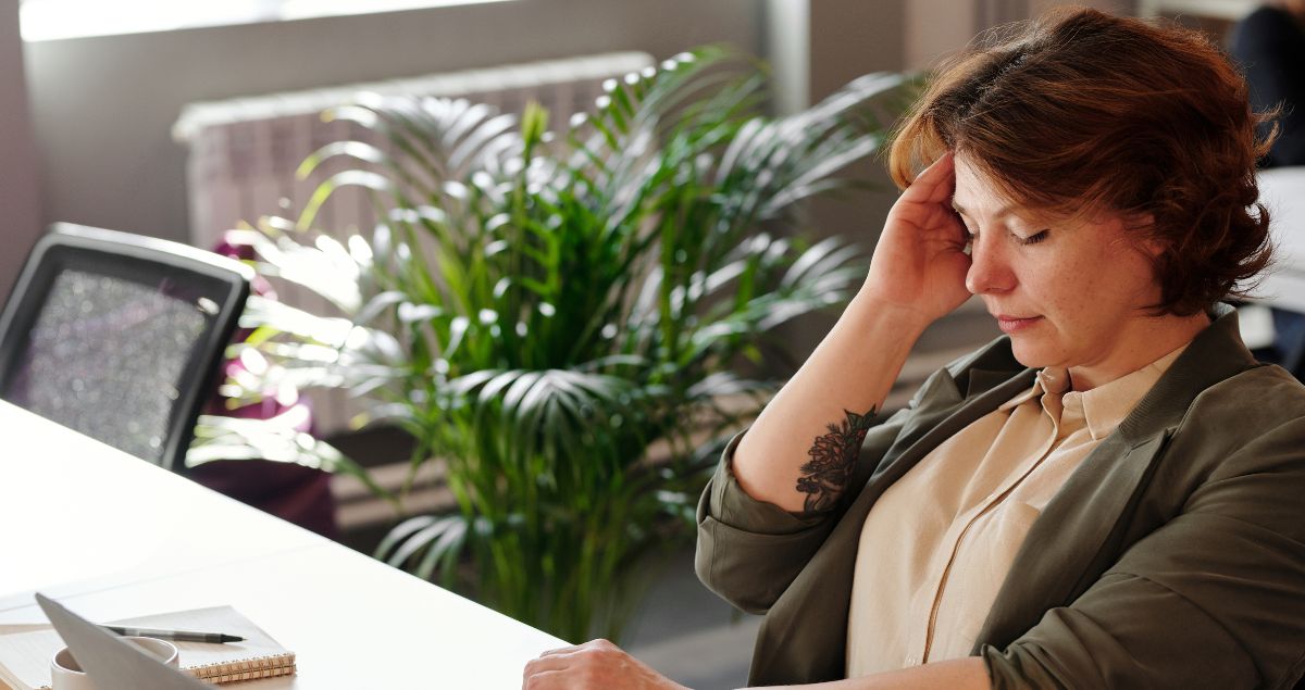 10 effective ways to manage financial stress - Estradinglife